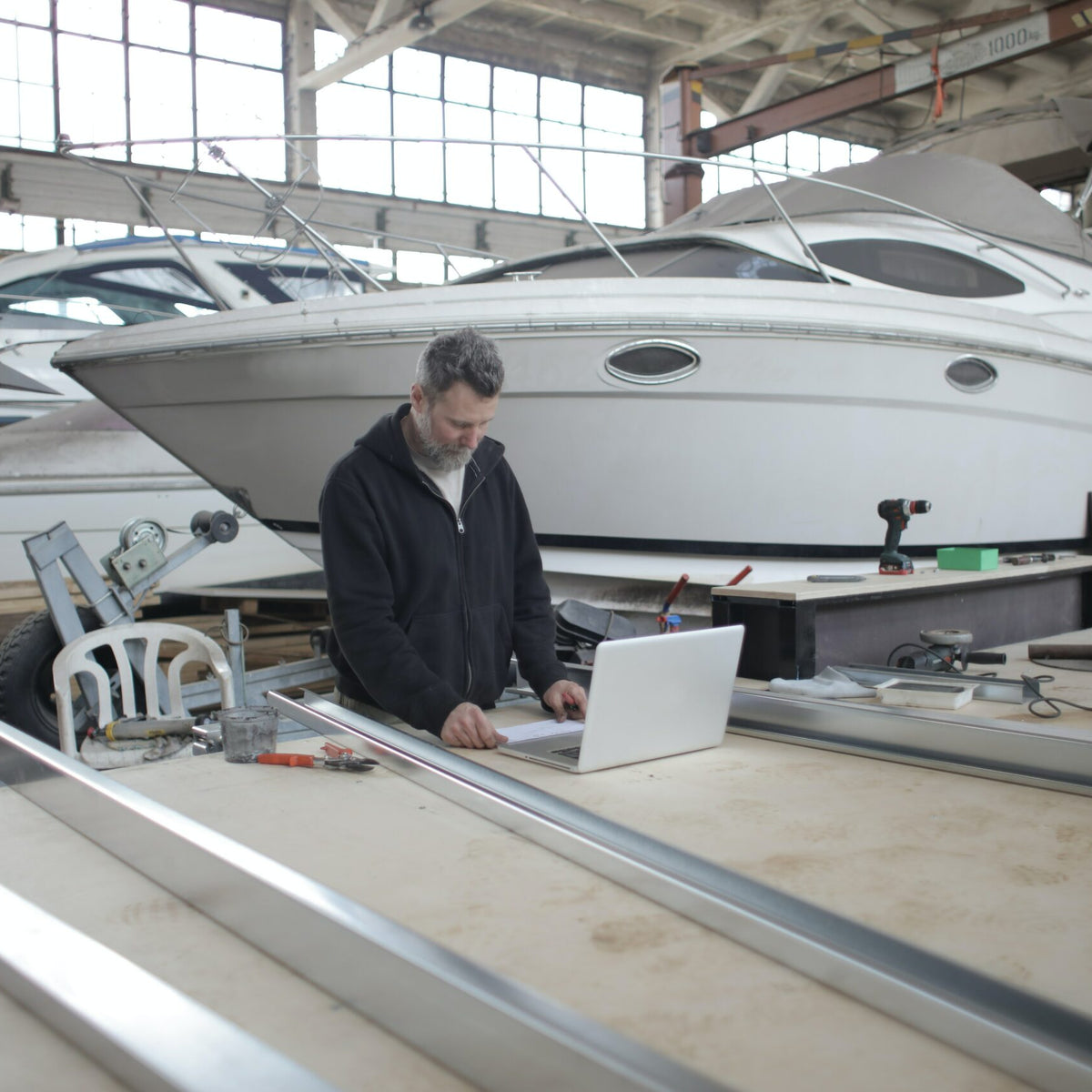 7 Tips for Prepping Your Boat for Sale - PartsVu Xchange